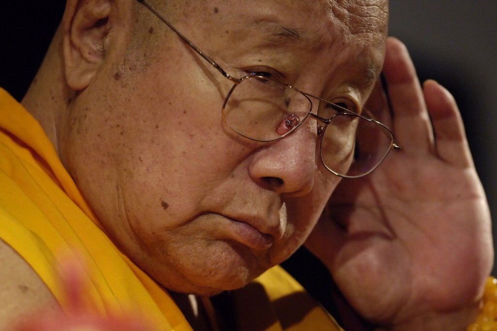 Words of Honor: Advice from HH Penor Rinpoche | Tibetan Buddhist Altar